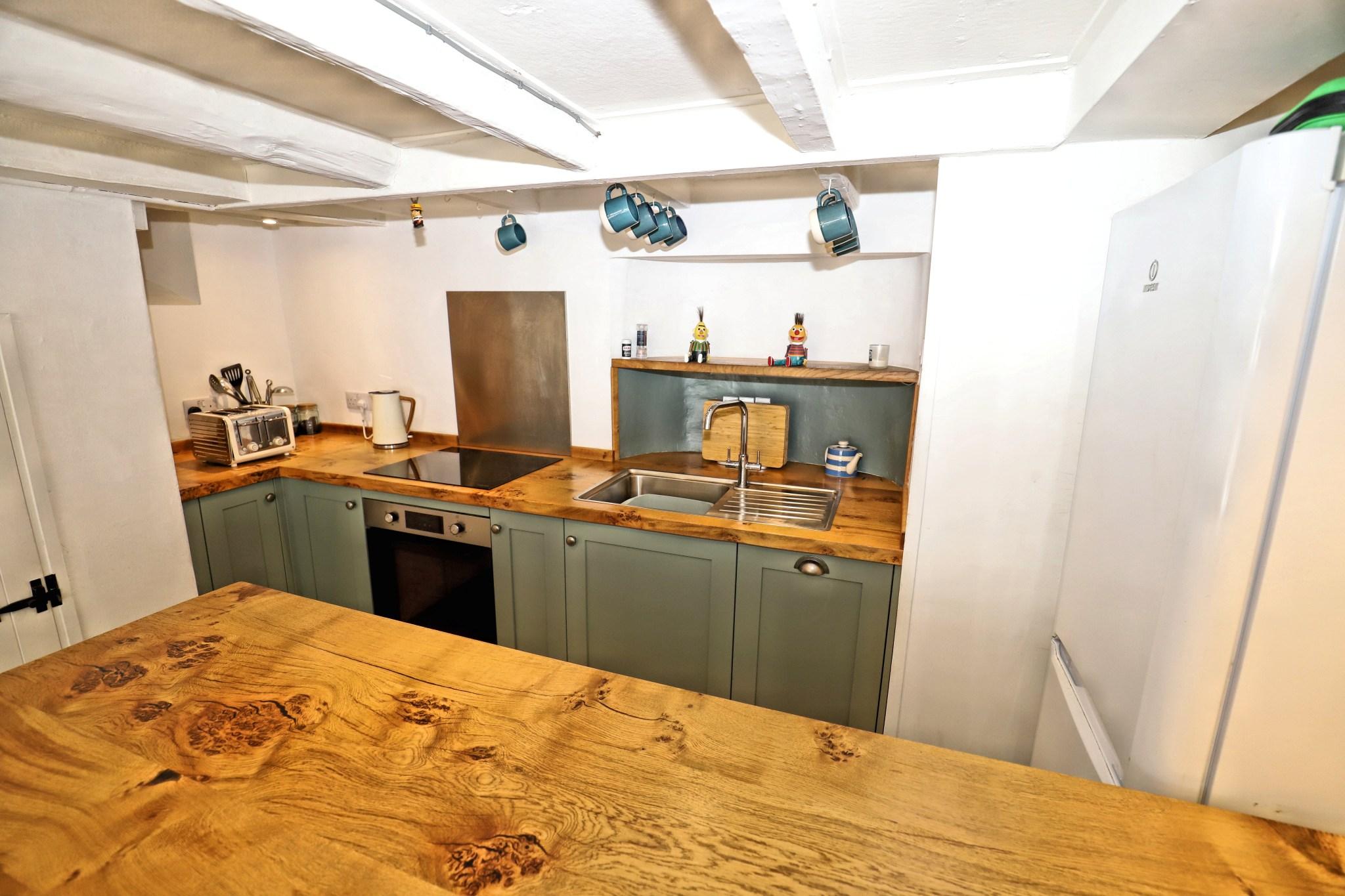 Wesley House - The Big Green, Polperro